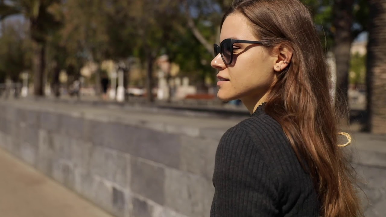 Exploring Barcelona with Anna Laura Kummer & LEVEL - YouTube