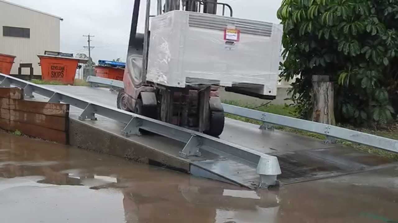 Fail Safe Rail Side down ramp - YouTube