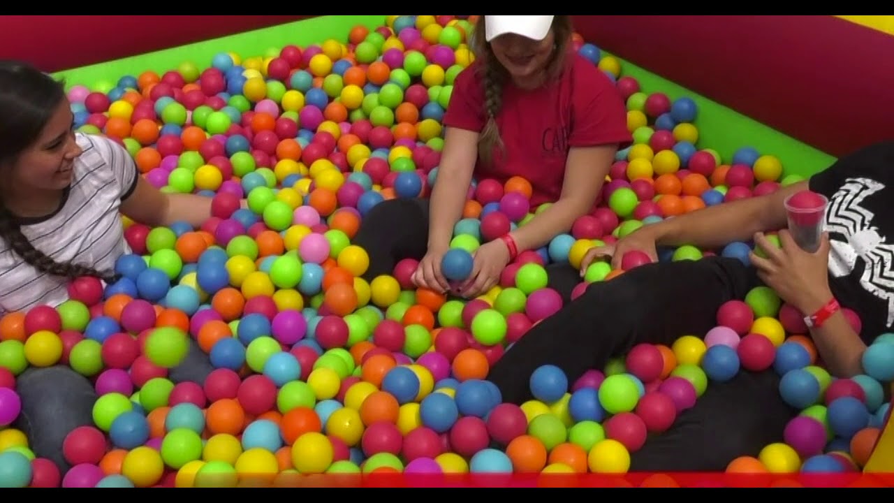 Amanda Acuna Demo Reel - YouTube