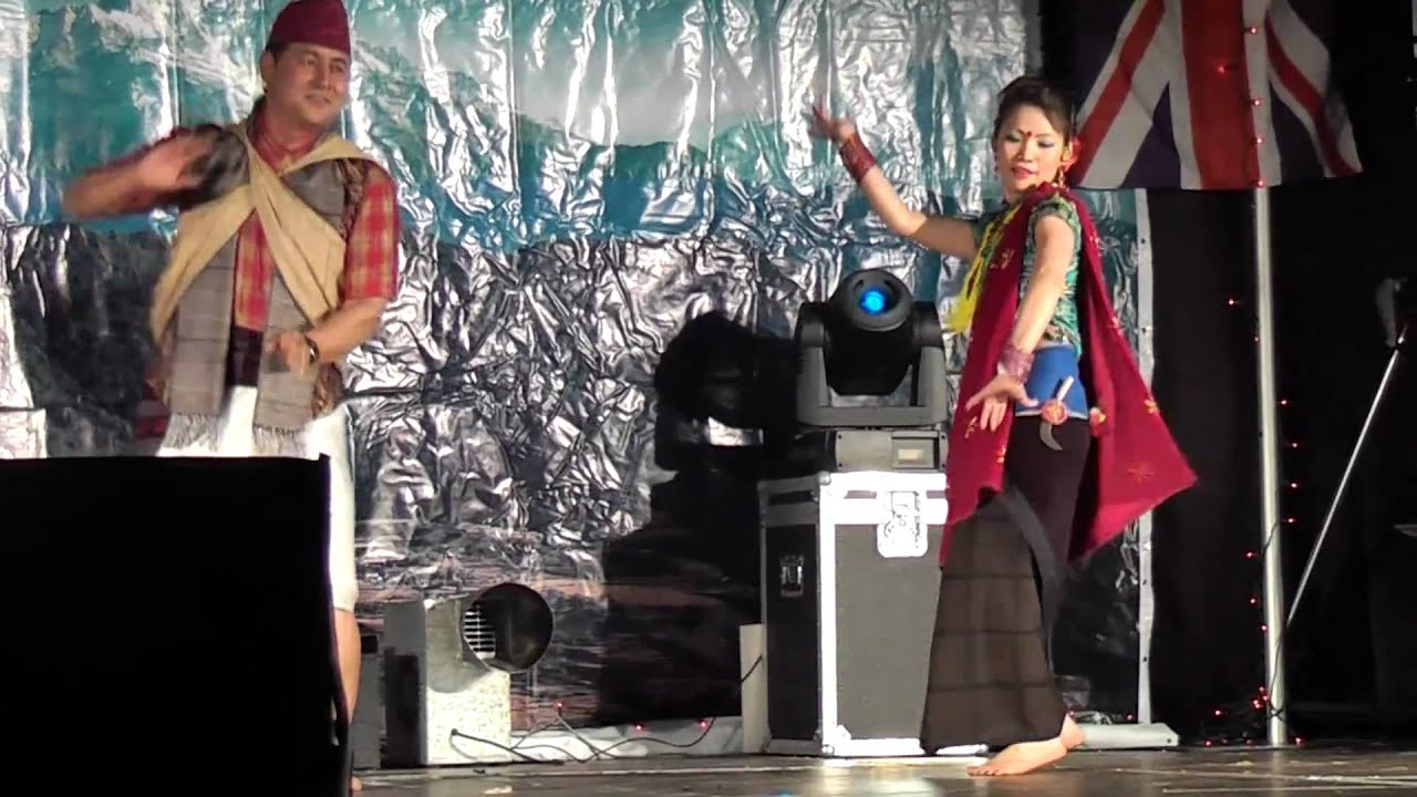 Maya Pirati Gore Gurung And Urmila Pun Dance, Maya Pirati Theno Sira ...
