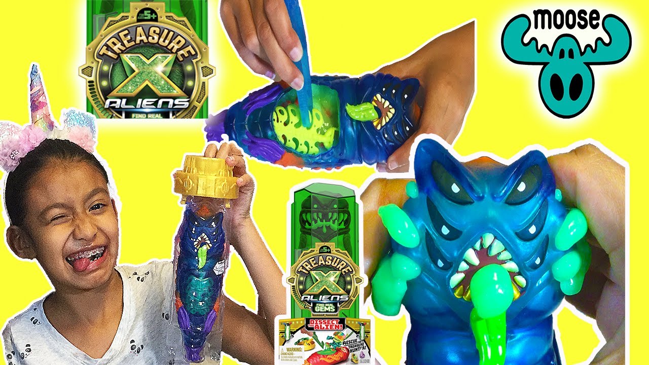 TREASURE X ALIENS ULTIMATE DISSECTION FROM MOOSE TOYS - YouTube