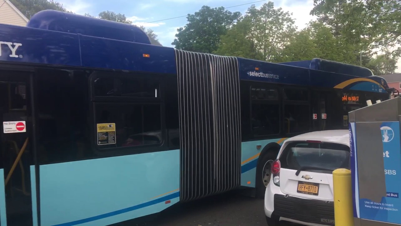 MTA New Flyer XD60 on the Q44 SBS - YouTube