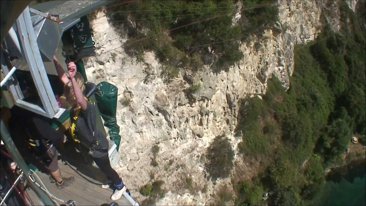 Backwards Bungy Jump, Taupo - YouTube