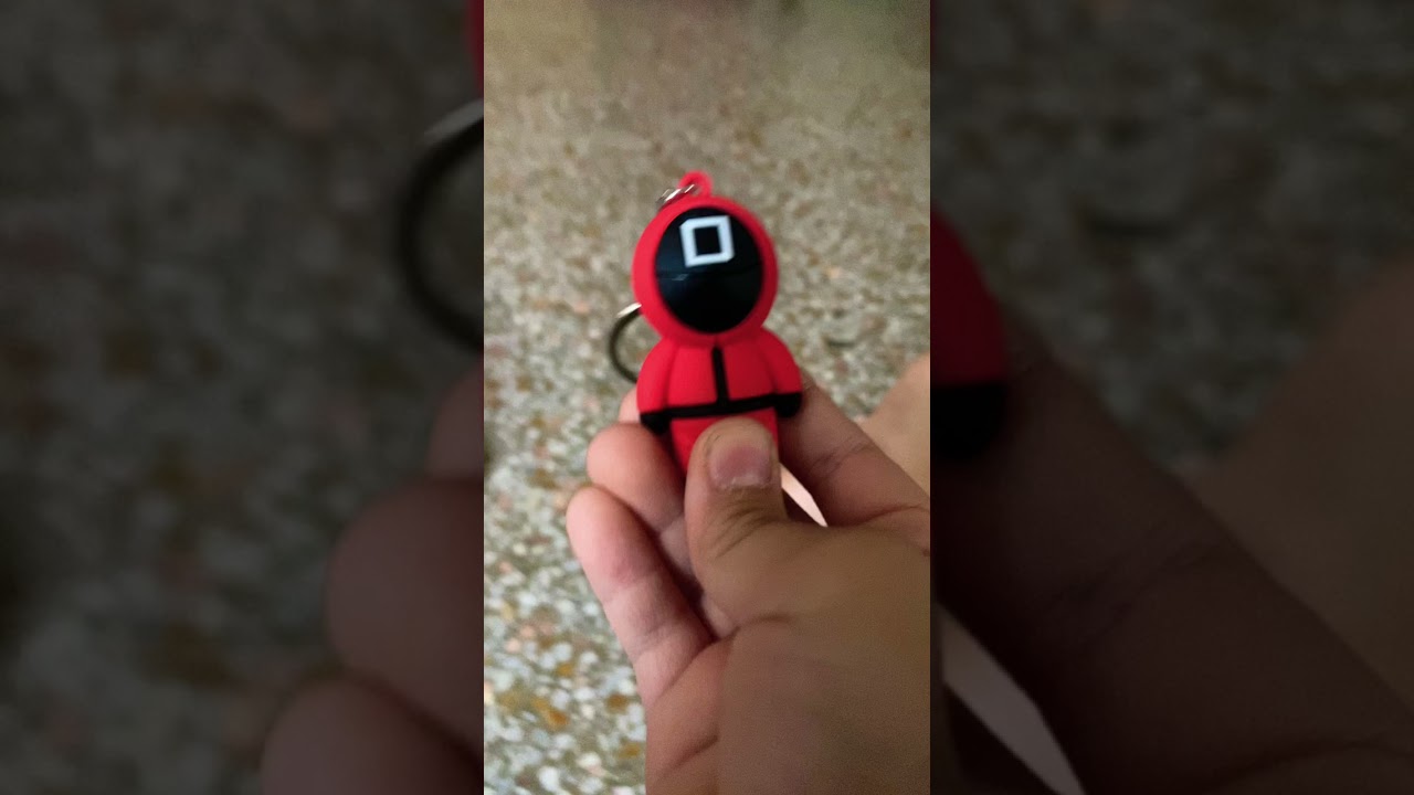 How does the manager have 700000000000 accounts - YouTube