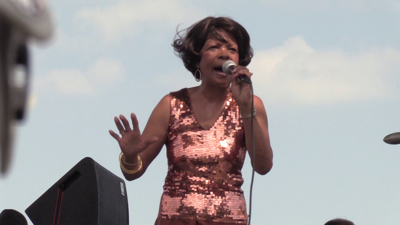 Carolyn Crawford "That's How Heartaches Are Made" Motown On The River ...