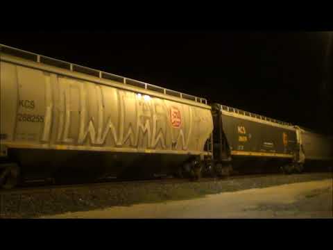 KCS #4828 Leads South Bound Grain Train - YouTube
