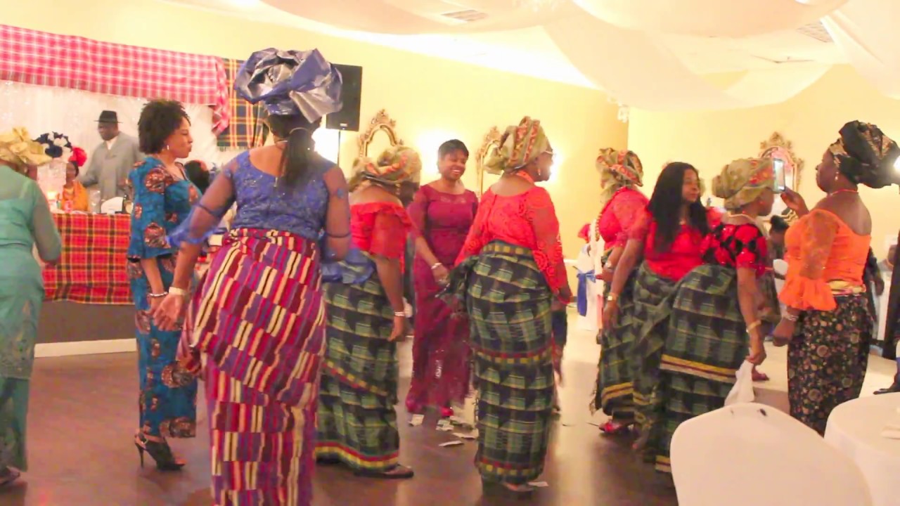 Kalabari Tribe of Nigeria Women Dance (This video was shot at an event ...