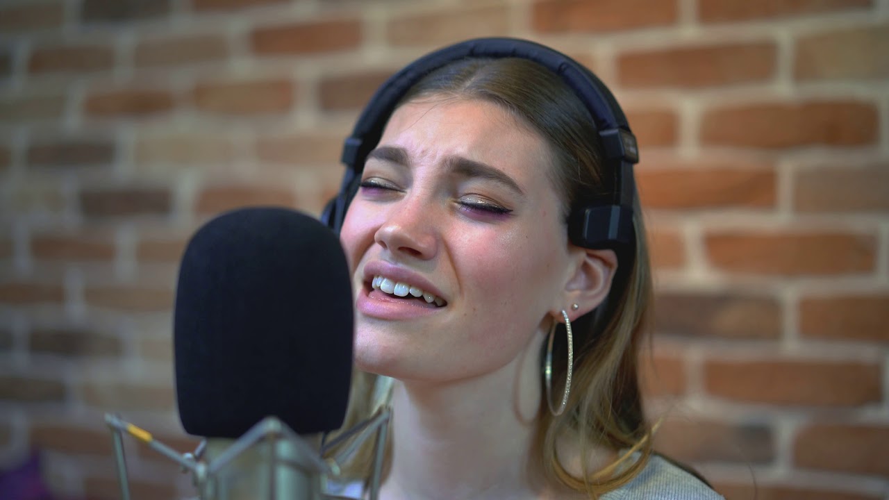No Time To Die - (Cover) Lucy Simmonds - YouTube