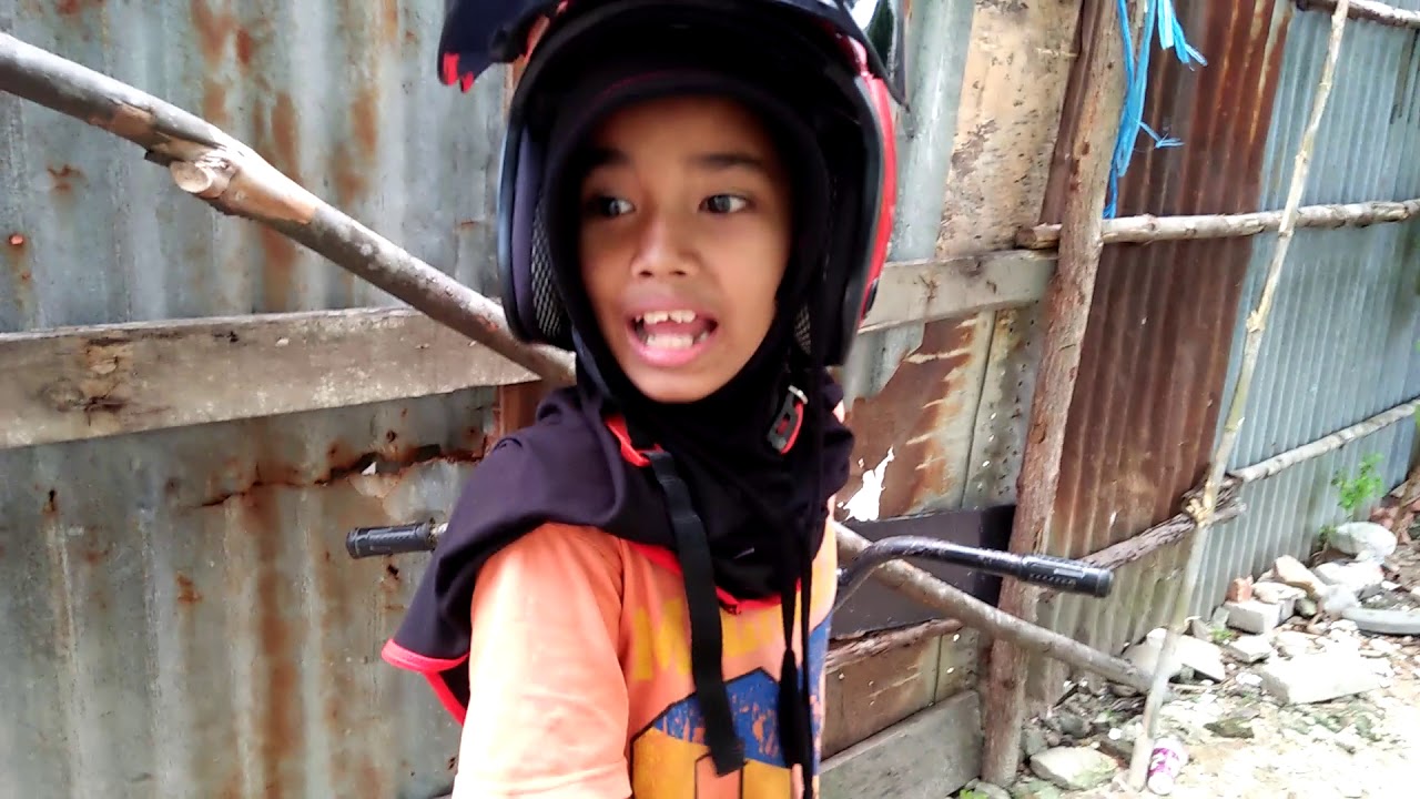 Pacah paruik anak anak#..tukang parkir sensara - YouTube