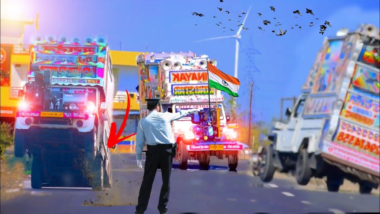 ये डीजे भिड़े तो रोड पर बवाल मच गया - Dj Compitition On Highway Road ...