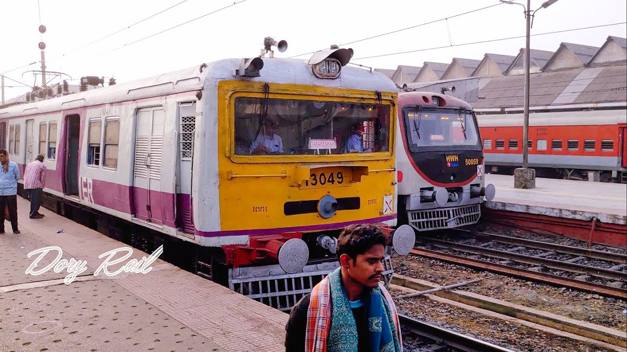 On Board from Uttarpara to Howrah Junction by EMU local train in a cold ...