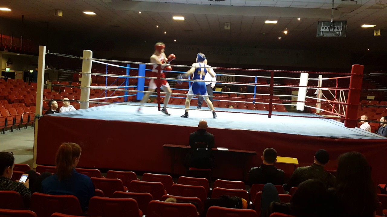 Ronan doyle national boxing r 2 - YouTube