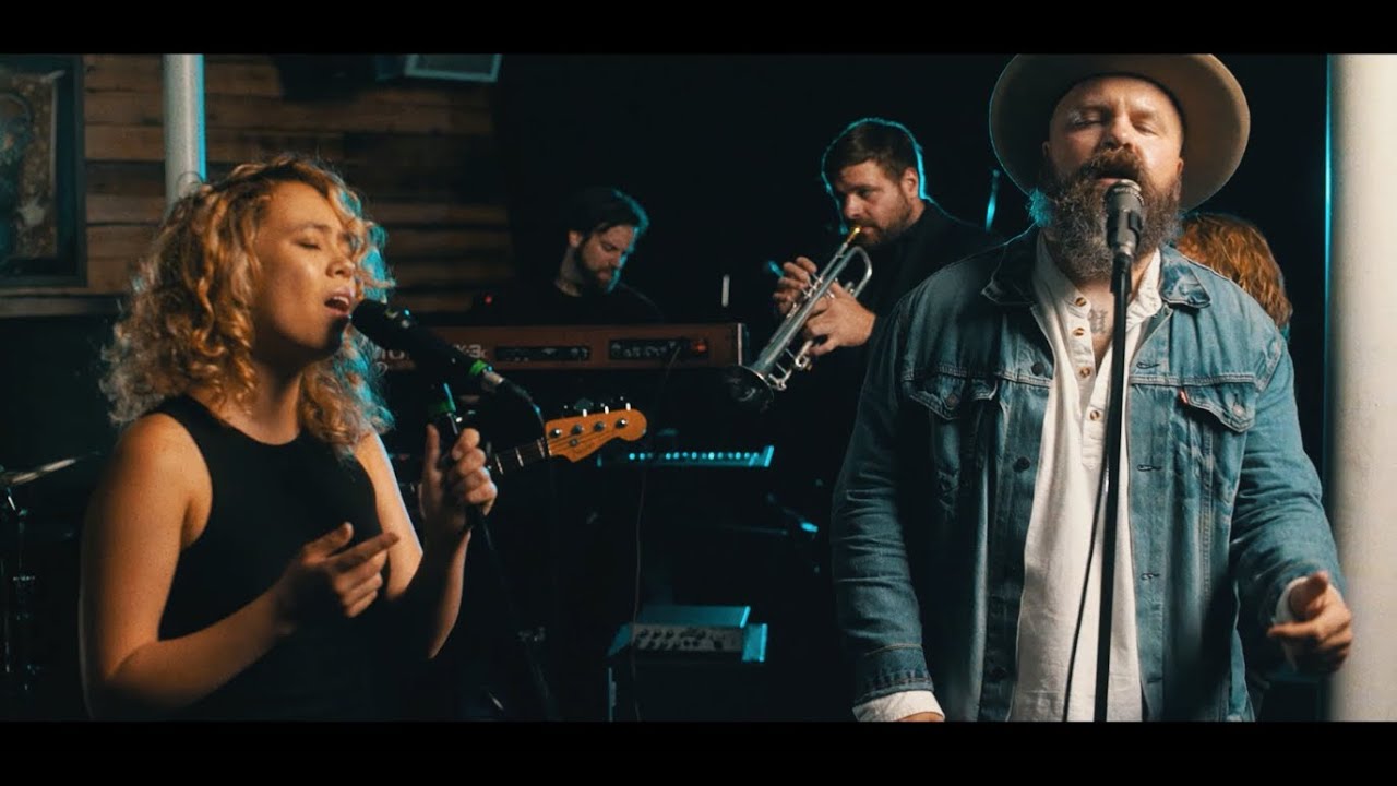 "Can't Forget You" by The Commonheart - YouTube