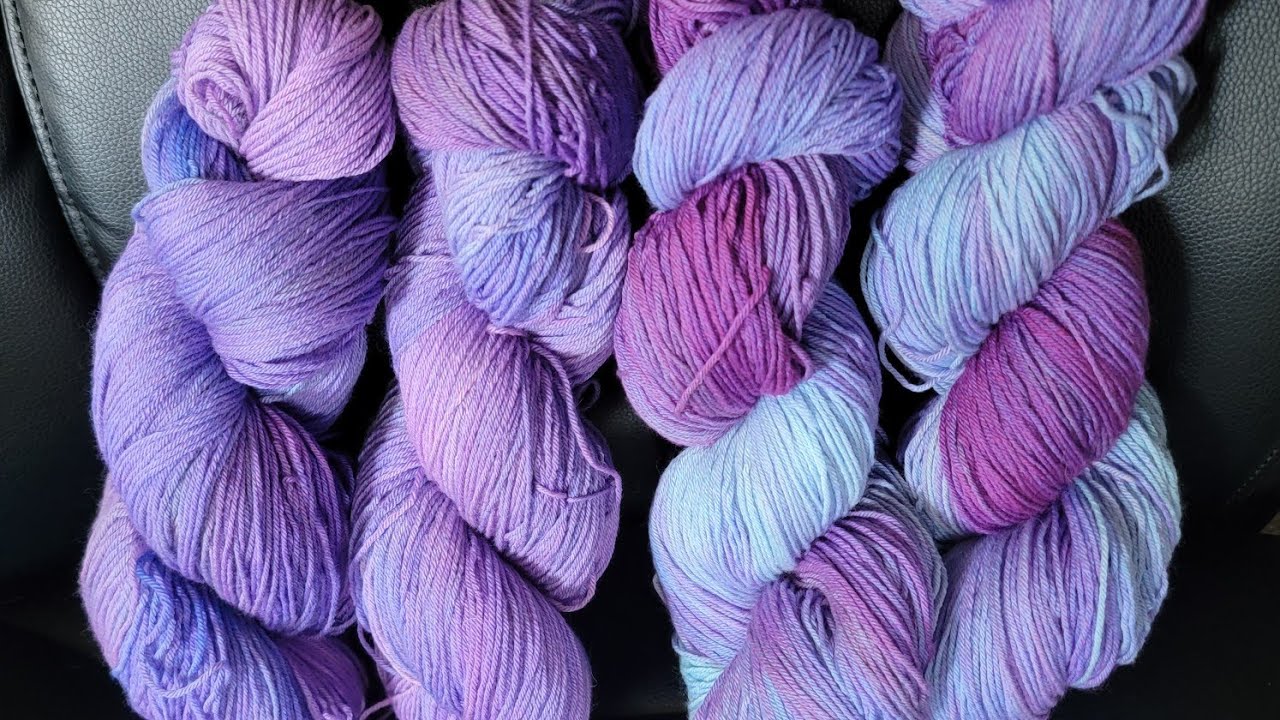 #howto dye yarn! Breaking wiltons violet. - YouTube