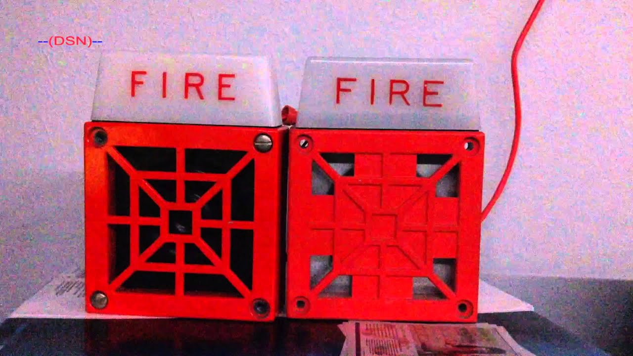 Wheelock 7002+7002T(+7001T near the end) - YouTube