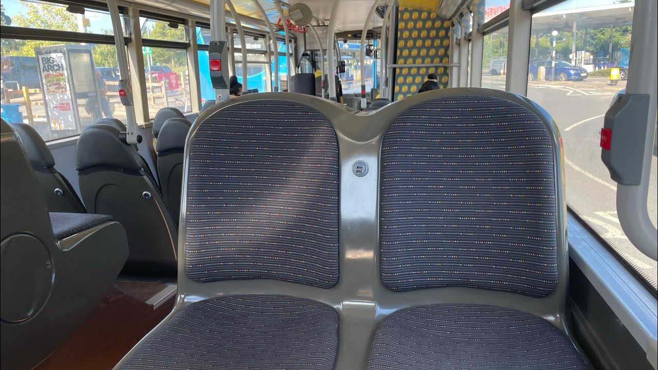 Reading Buses Enviro400 207 (SN11 BVM) On Route 26 To Reading Station ...