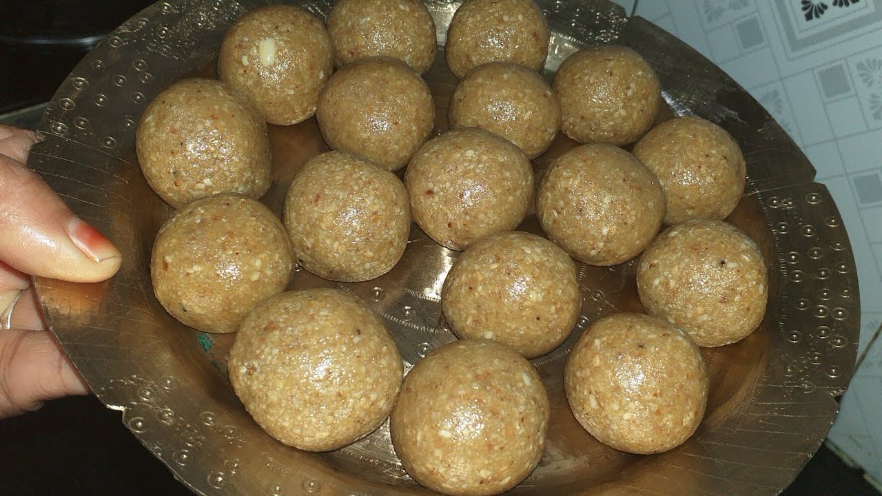 Mumfali ke laddu | indian vlogger binku | বাদামৰ লাৰু এনেকৈ এবাৰ খাই ...