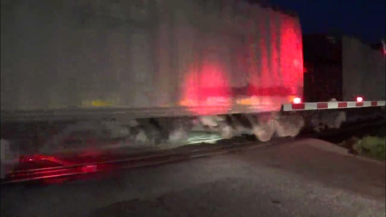 UP 8005 NB With Brand New C44ACM Power Leads Empty Rock Magnolia,Tx - YouTube