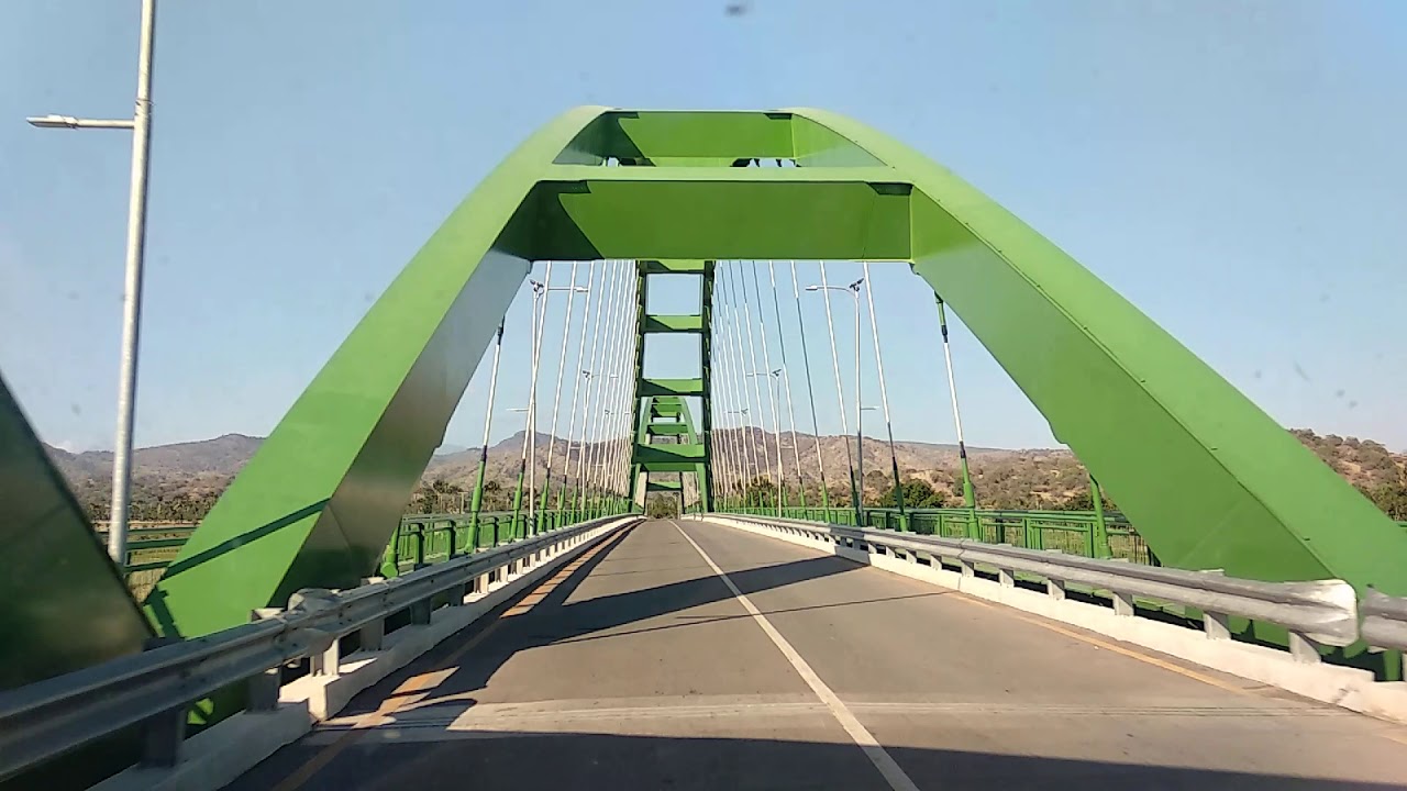 Jembatan Lifau Distrik Oecusse - YouTube