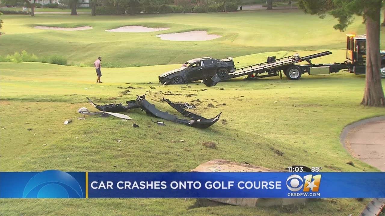 Car Crashes Onto Dallas Golf Course - YouTube