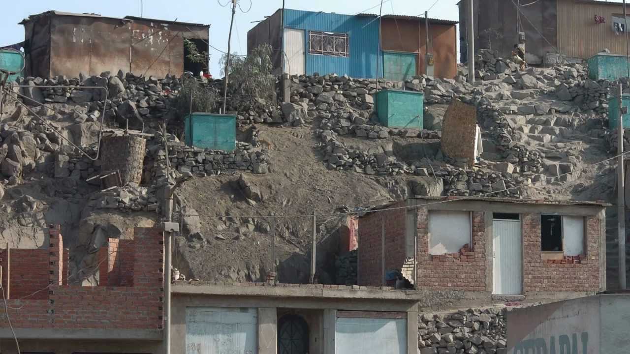 Collique Lima Perú Pérou - YouTube