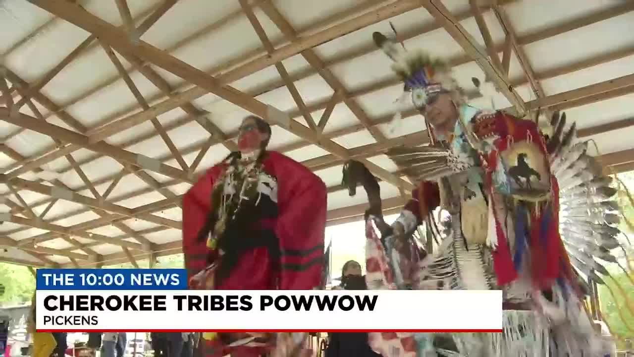 Eastern Southern Cherokee tribes hold powwow in Pickens - YouTube