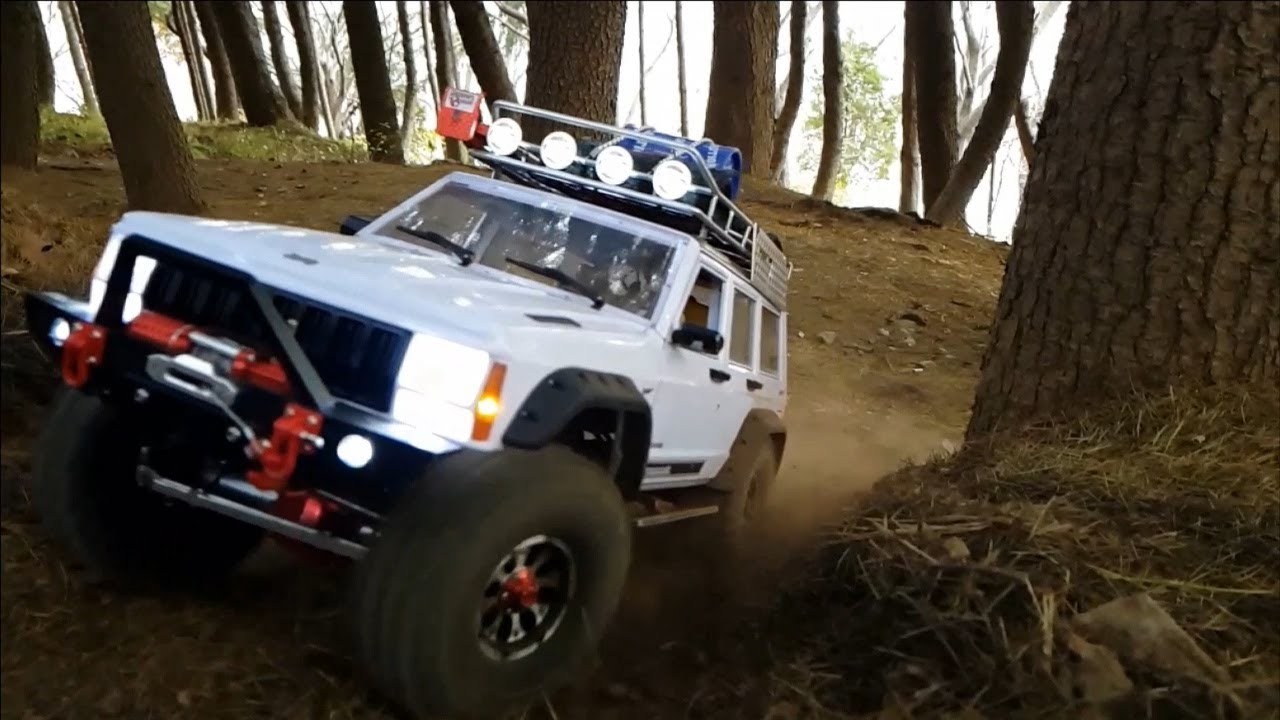 TFL T10 Full Metal Jeep Cherokee Cho-ryang Mountain - YouTube