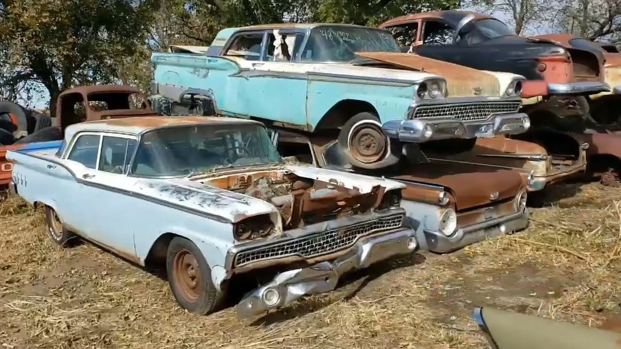 Dealership Cars Abandoned in Field for Decades! Classic Oldsmobile ...