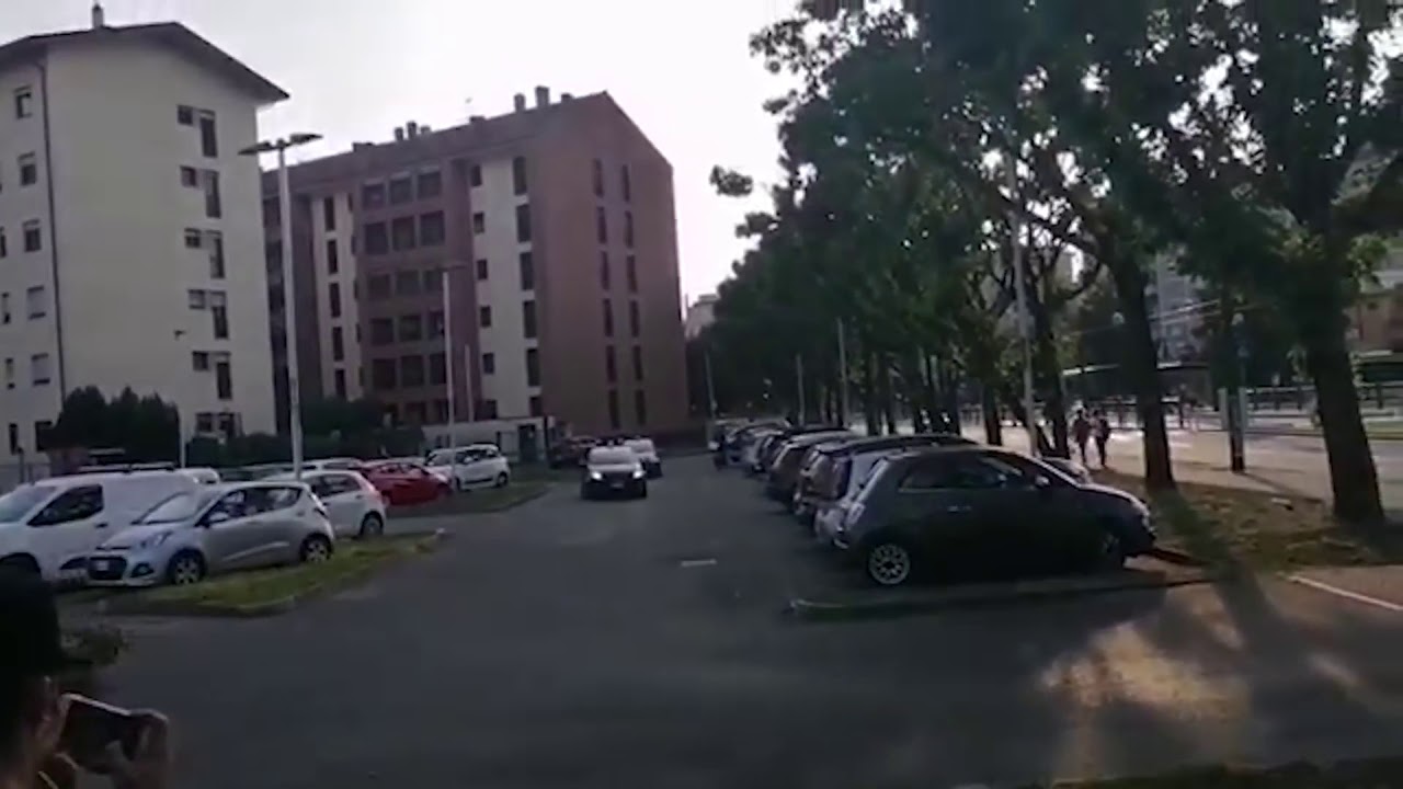 Paky - rozzi (prod.kermit) - YouTube