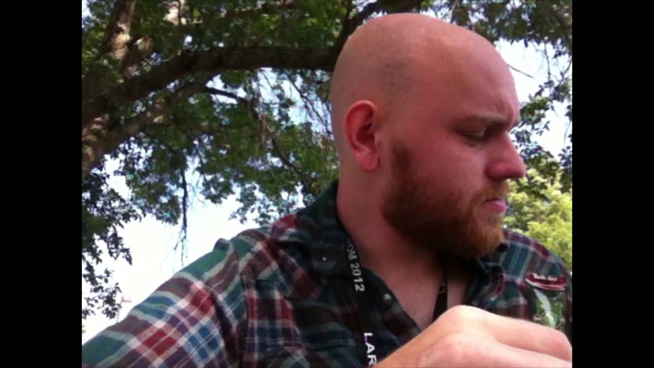 Hunid Racks Hustla Sweet Cigarillo Review - YouTube