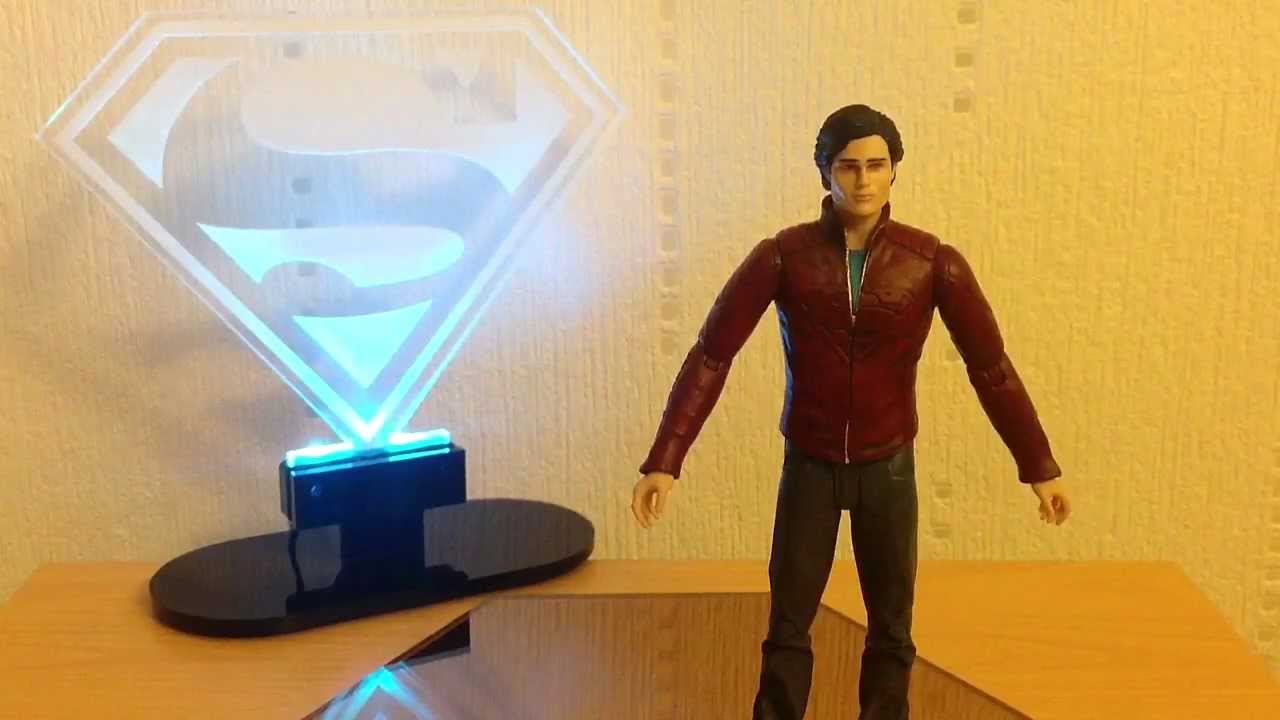 Best Buy Exclusive Clark Kent Smallville Action Figure - YouTube