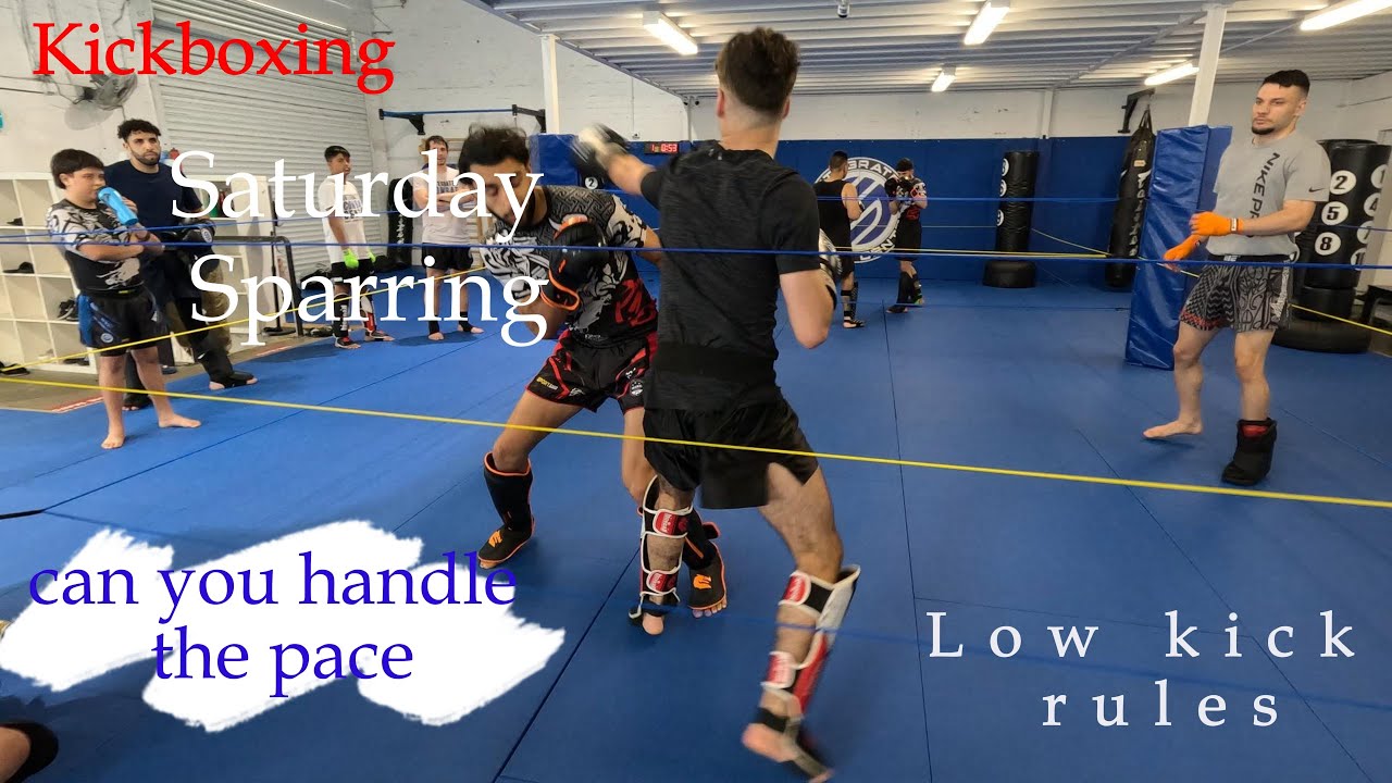 Sparring with low kick rules and increasing the pressure. - YouTube