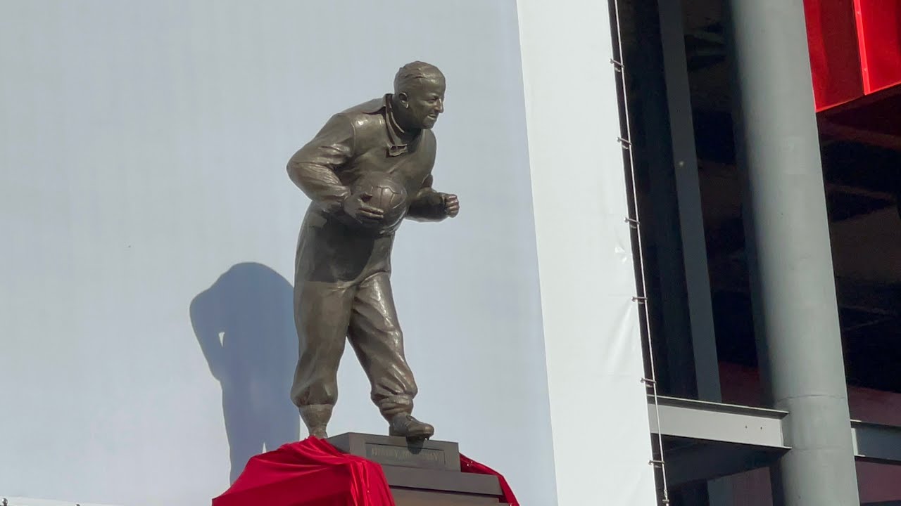 The Unveiling Of The Jimmy Murphy Statue at Old Trafford | Stretford ...