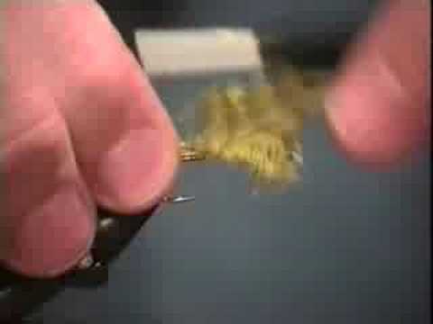Fly tying - Streamers with dubbing and marabou feathers - YouTube