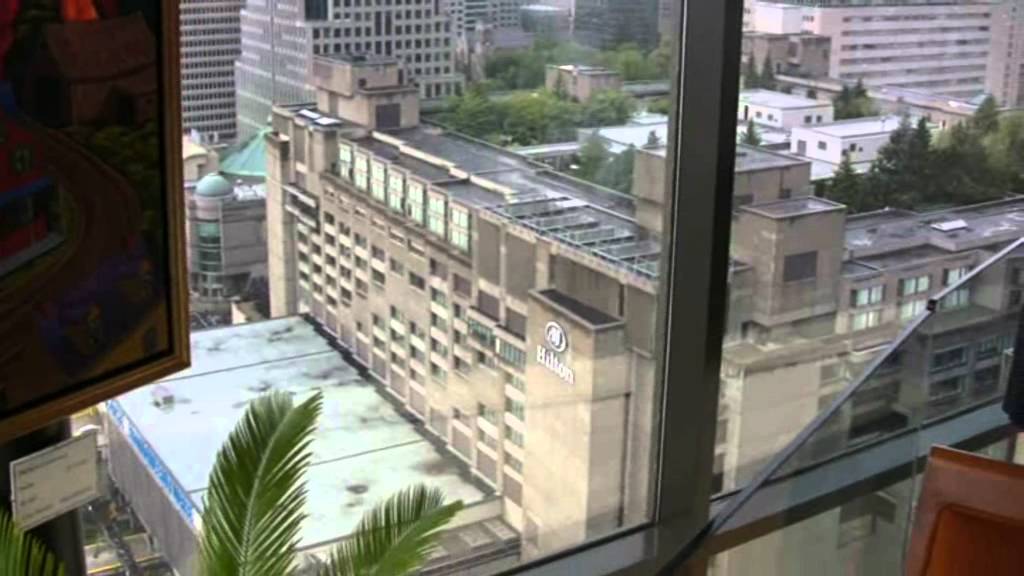 Delta Centre-Ville Hotel Montreal - Tour - YouTube