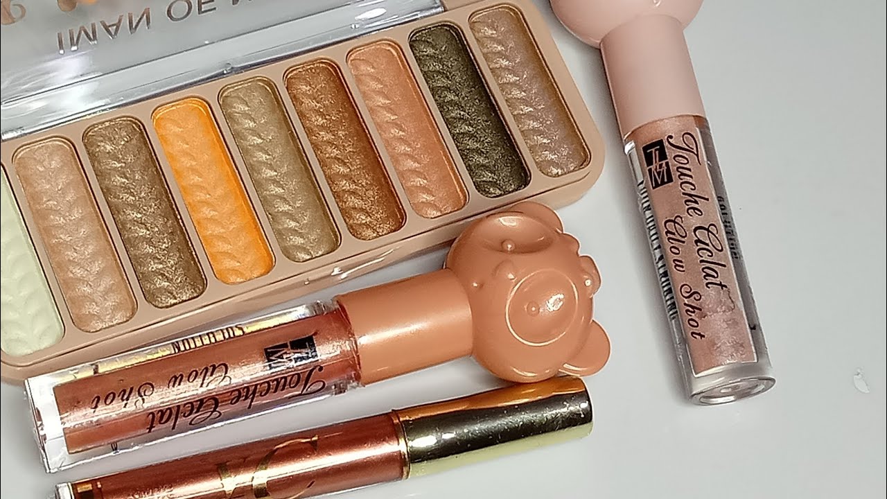 Mixing makeup into white glossy slime.Making satisfying copper slime # ...