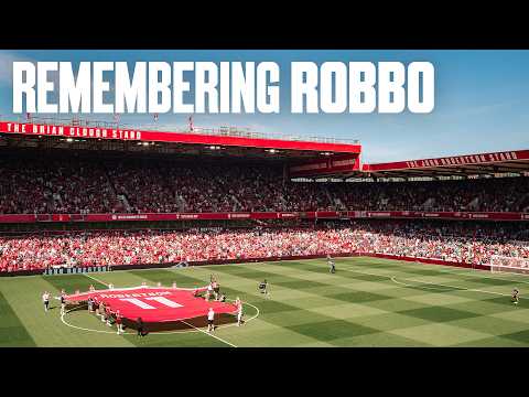 Celebrating the renaming of The John Robertson Stand. 🏟️