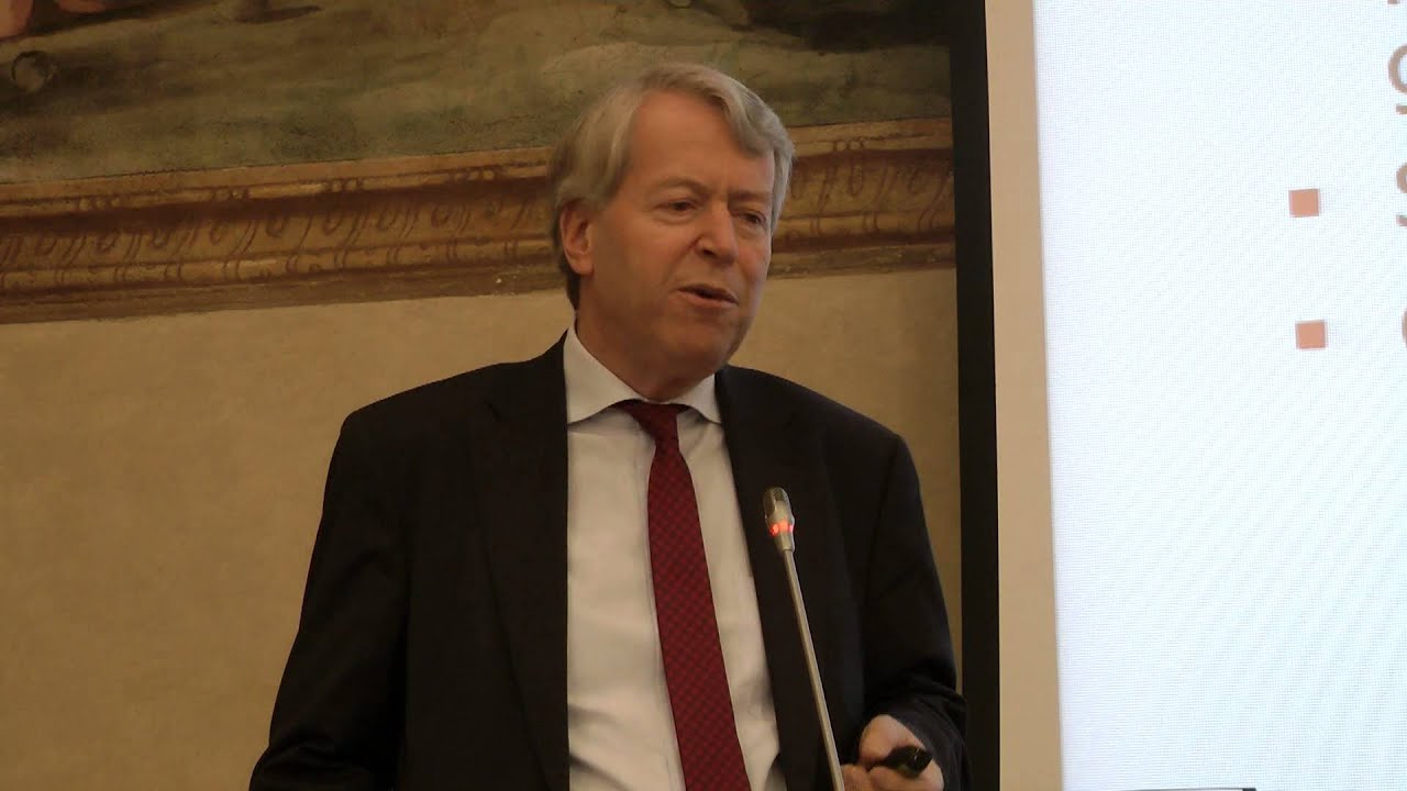Martin Hellwig - Quo vadis Europe? Banks, Sovereigns and the Crisis ...