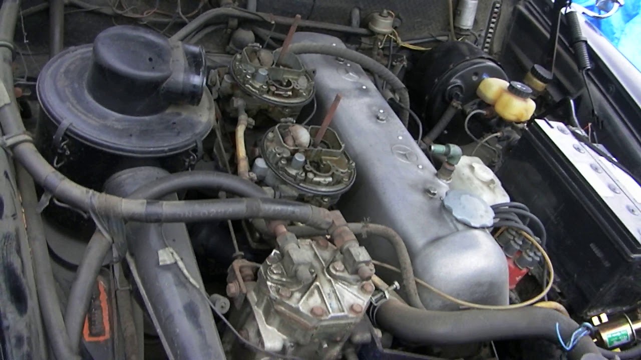 MERCEDES BENZ W111 220Sb FINTAIL ENGINE 40k Kms. FOR SALE - YouTube