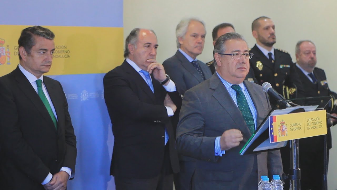 Zoido subraya que "no va a haber ninguna impunidad para ETA" - YouTube