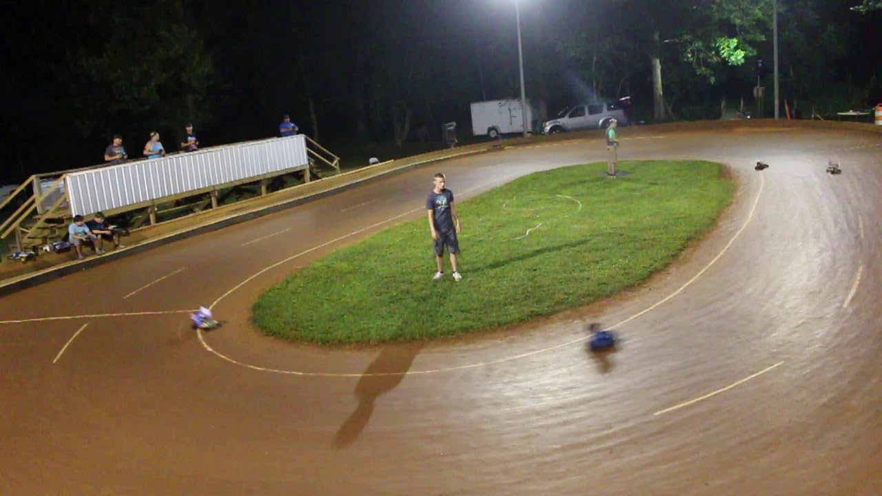 17 5 sprint july 4 Mobile Hobbies RC Raceway Shelby NC - YouTube