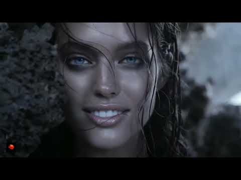 ENYA   Caribbean blue   Emily DiDonato