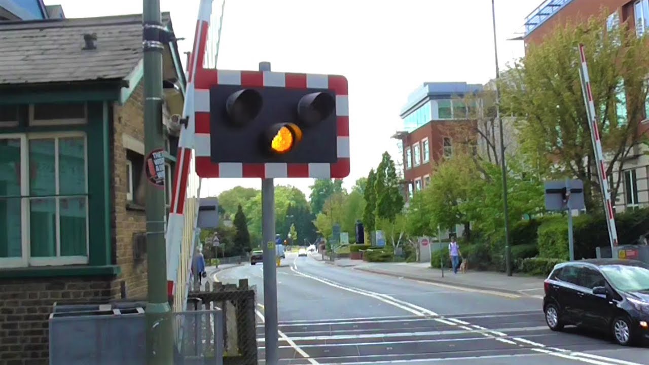 Reigate Level Crossing, Surrey - YouTube