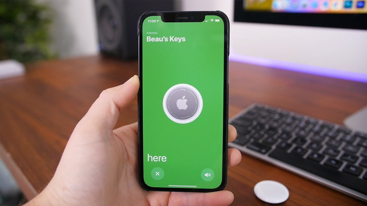 Apple AirTag Unboxing, Setup, and First Impressions - YouTube