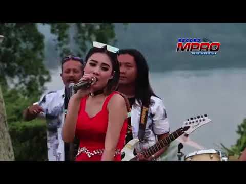 NELLA KHARISMA KONCO TURU