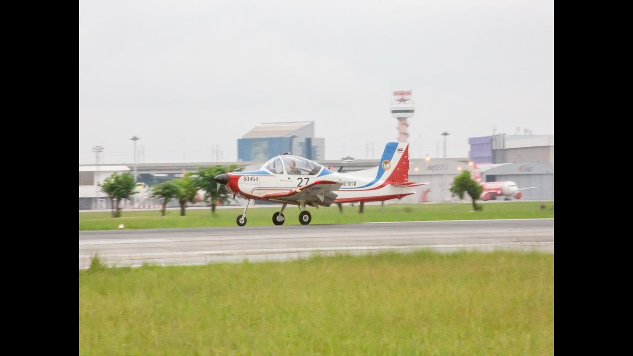 Heng'sGarage CT4B Sunny 04 solo at 604 SQDN - YouTube