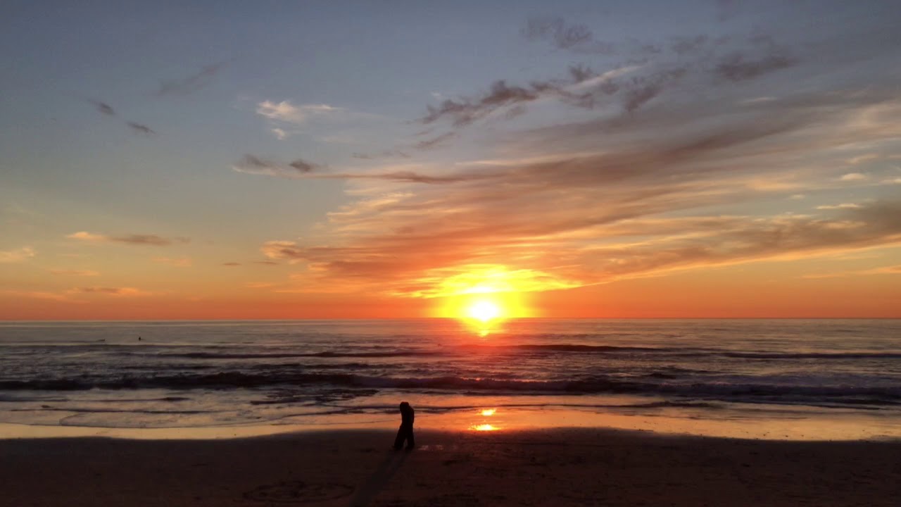 Moving pictures presents the most exquisite sunset I have ever seen ...