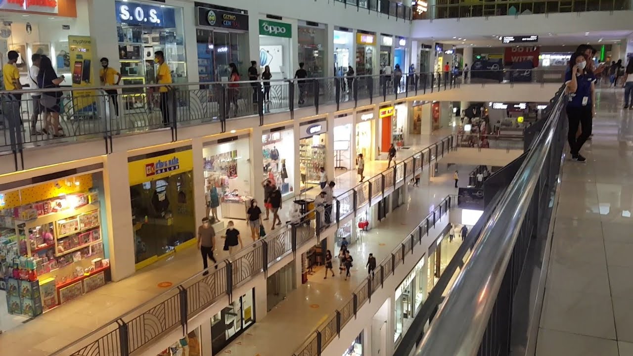 MALL AFTER QUARANTINE SUPERMARKET AND WATSON MARKET MARKET TAGUIG CITY ...