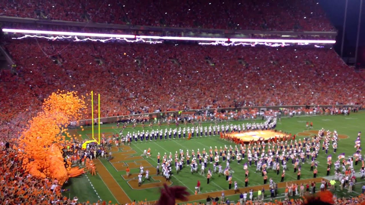 Clemson Tigers Running Down the Hill versus UGA 08/31/2013 - YouTube
