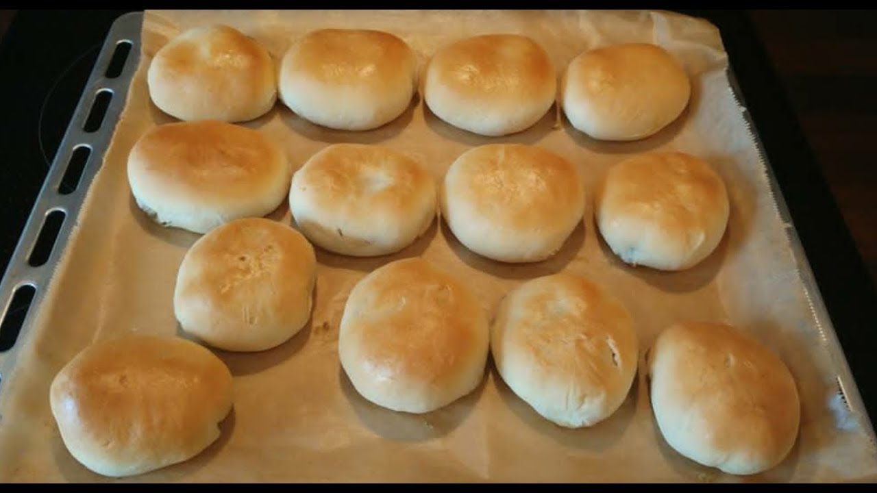 Baking Pan de Monggo - YouTube
